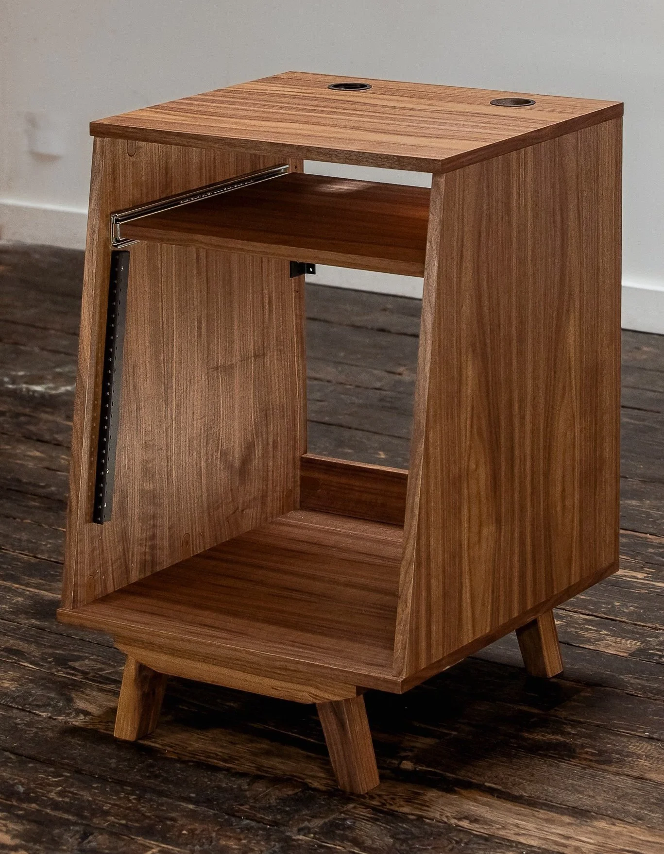 Model 50- Sidecar Studio Rack — Mosquito Fleet Design