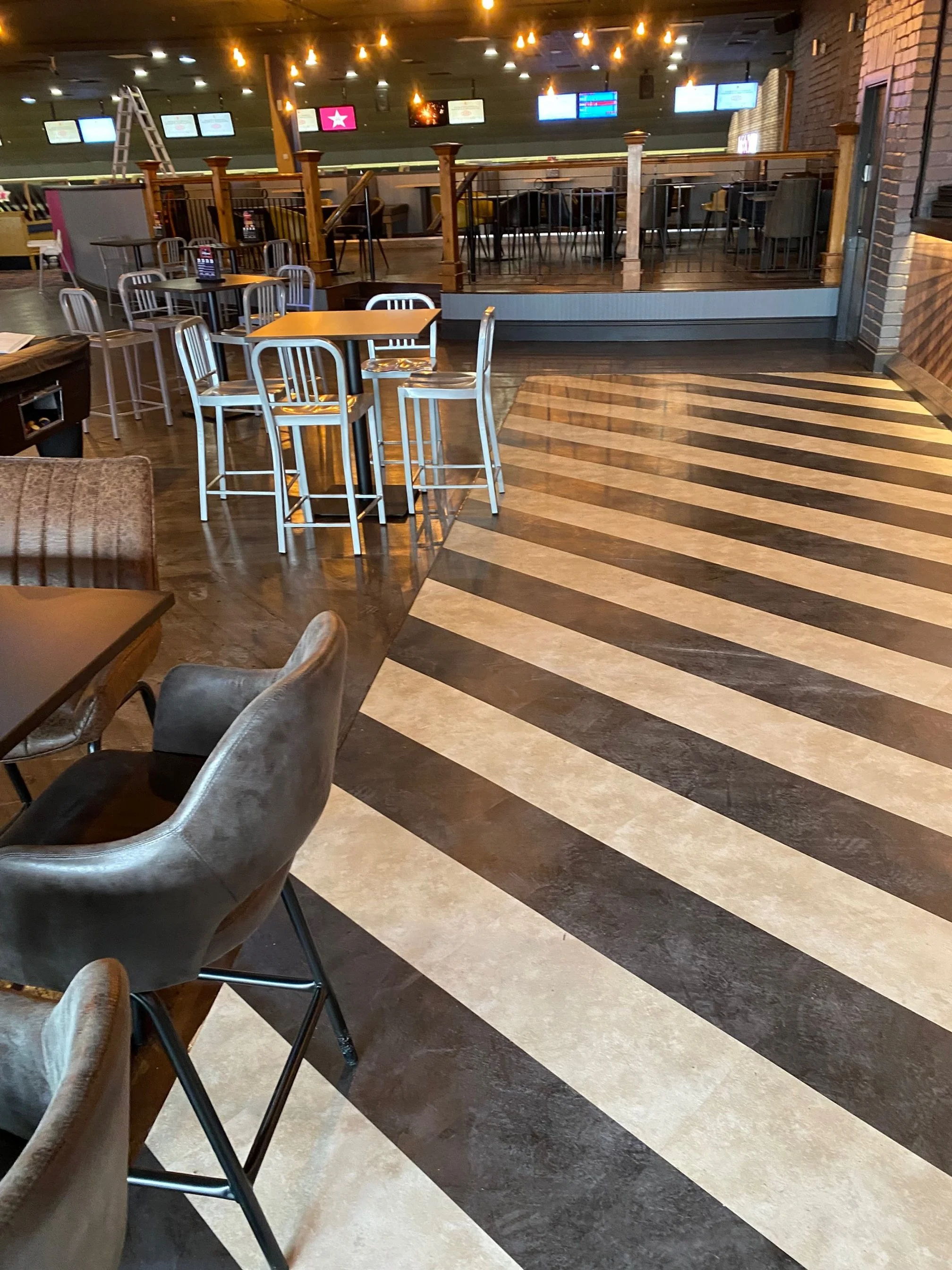 gallery — Floor-d