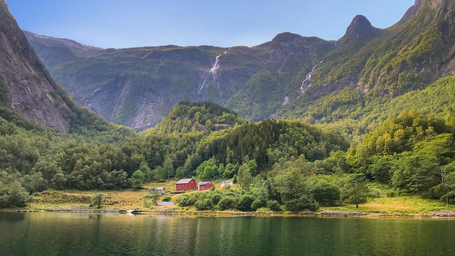 RIB to Arnafjord and Finnabotn — Vik Adventure