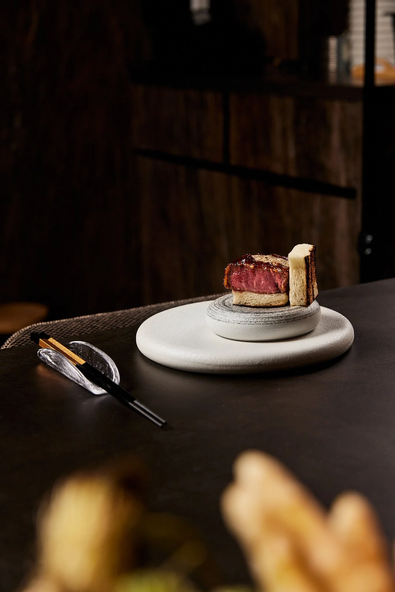 Josper Room Gallery — Yakikami