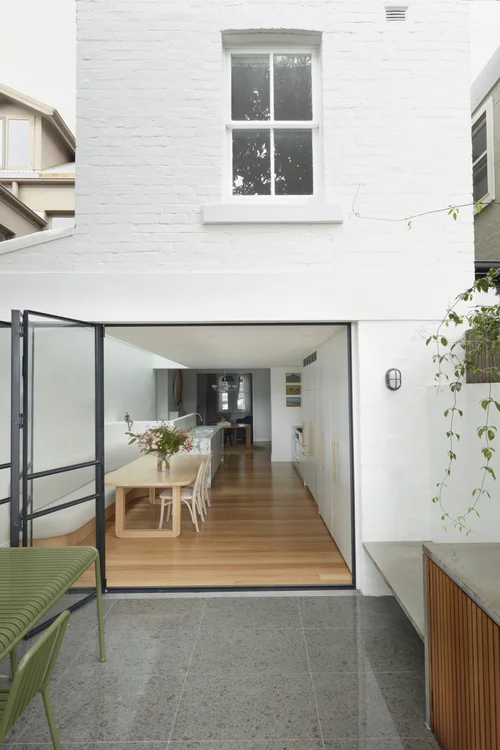 Cambridge Terrace House — MODIFY