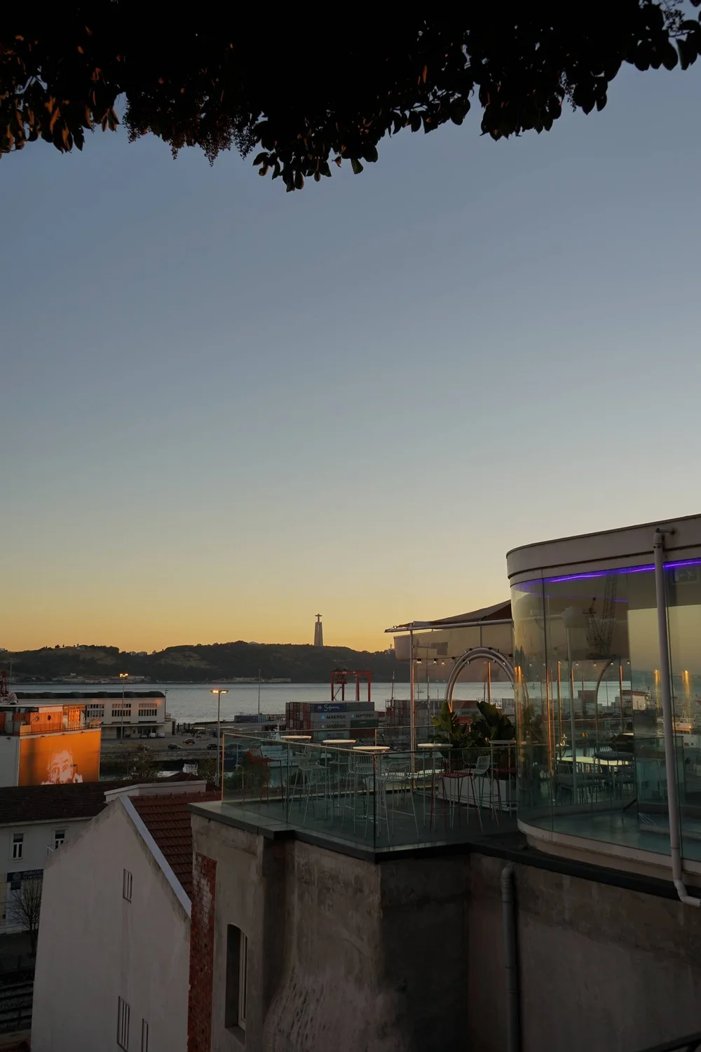 LE CHAT - Rooftop Restaurante & Bar Com Vista