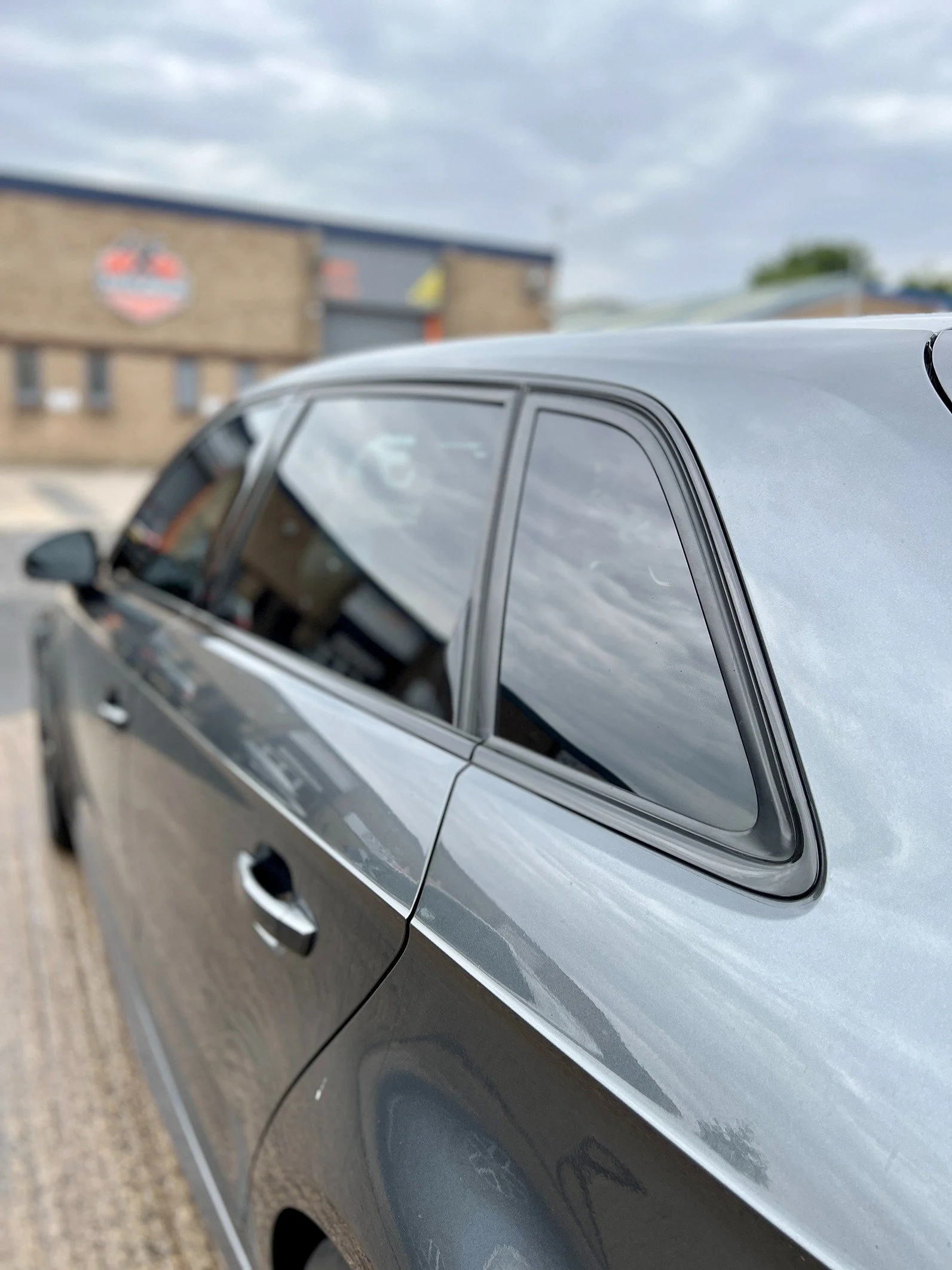 Dechroming/Chrome Delete — Utopia Tints