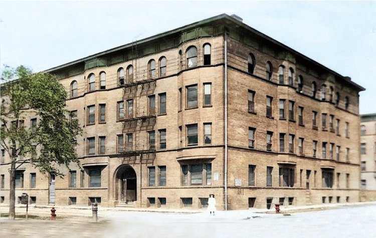 About 3 — The City Beyond the White City