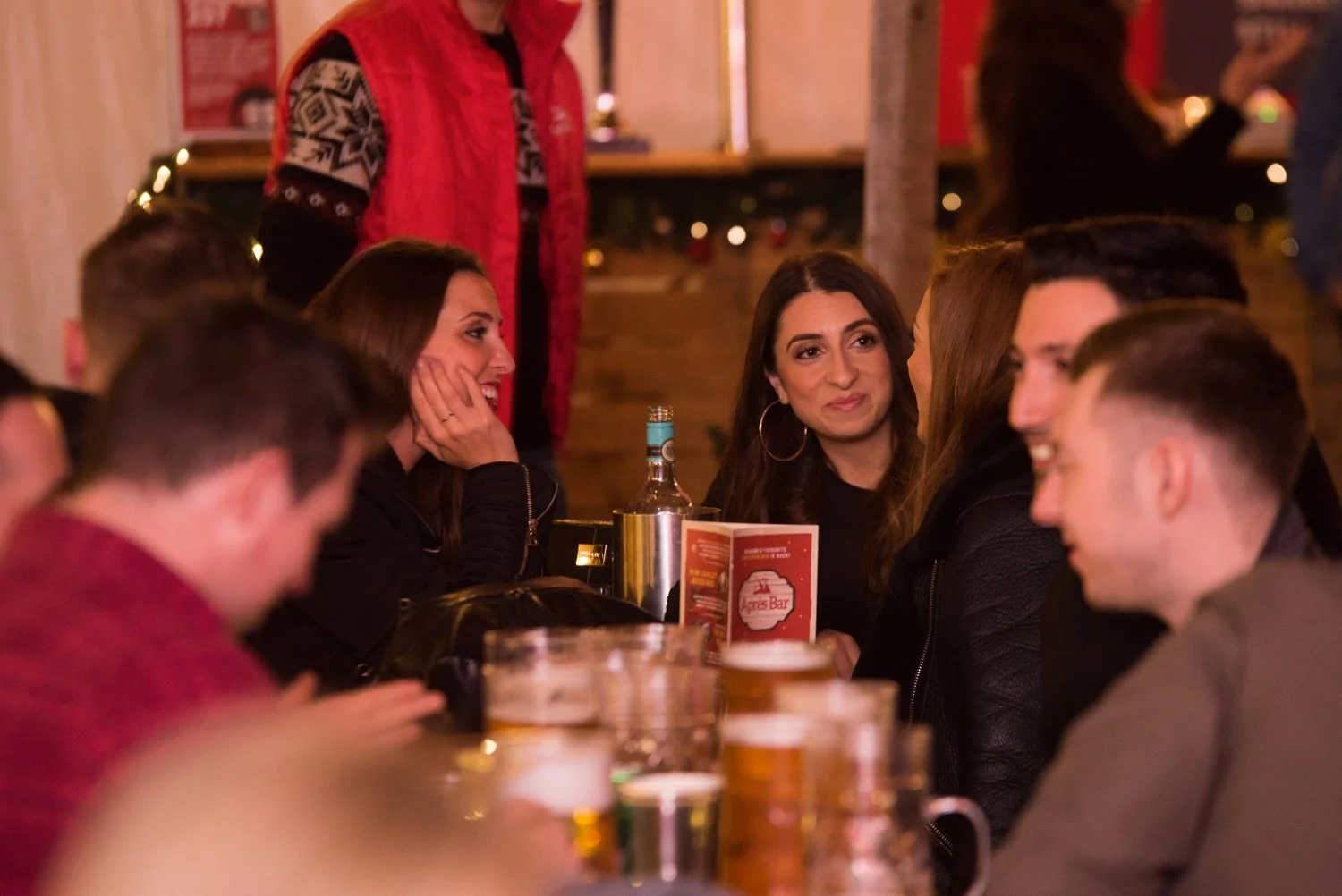 Apres Bar — WePop.