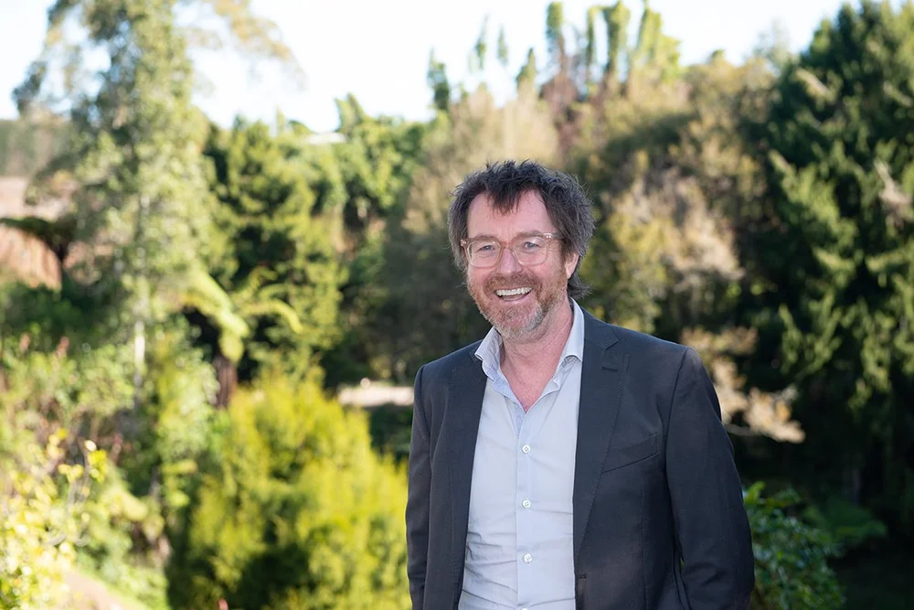 Roger Hellens — Kiwifruit Breeding Centre