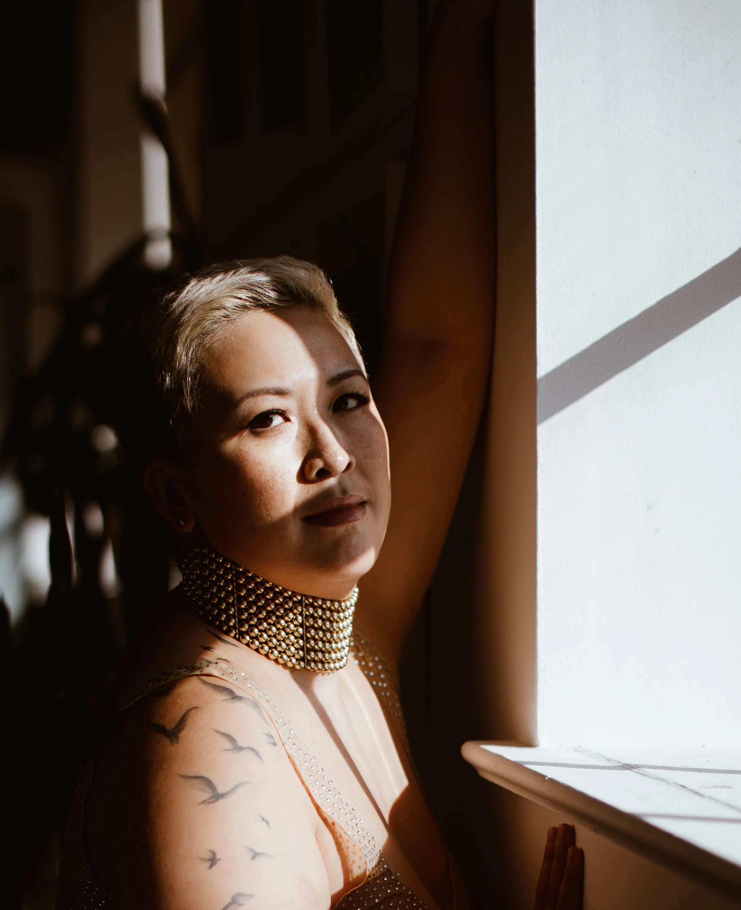 about — mimi khúc