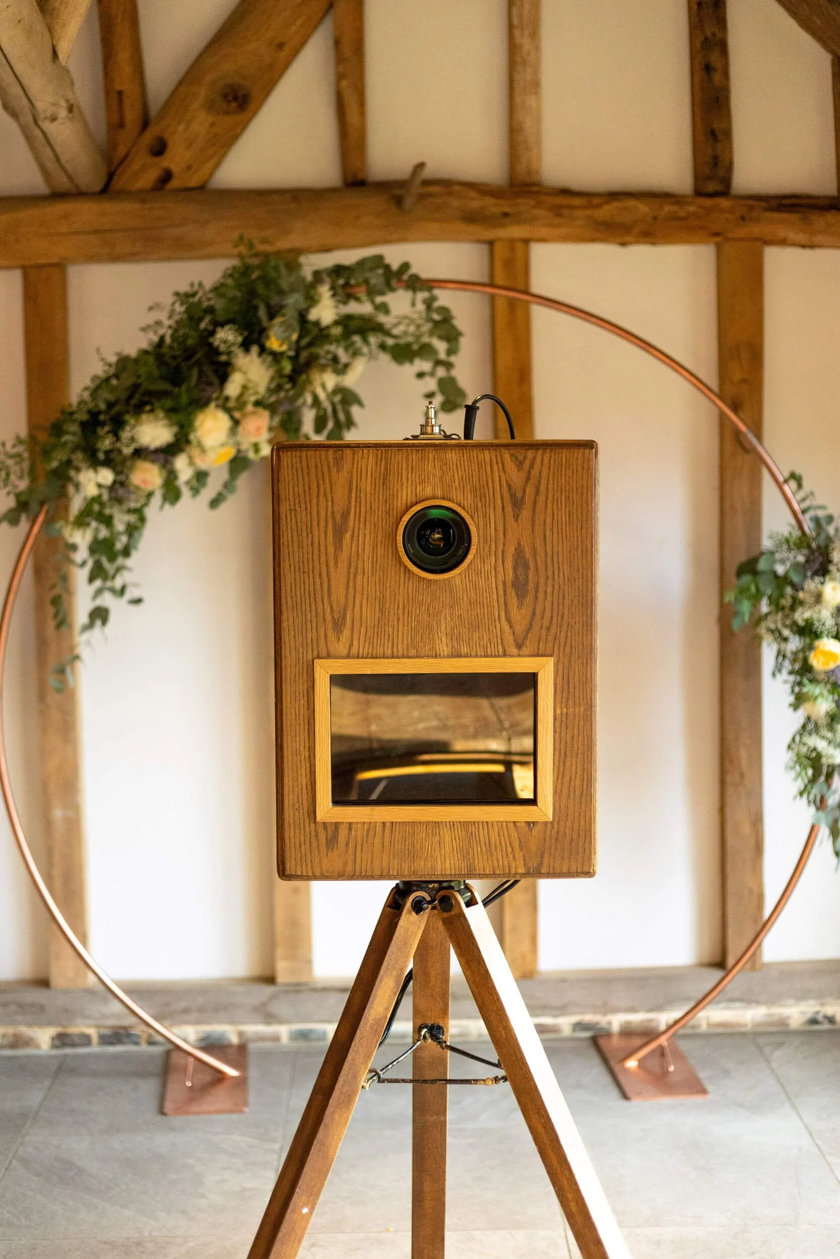 Photo Booths | Luxury Vintage Photo Booth Rental Services | Photo Chic ...