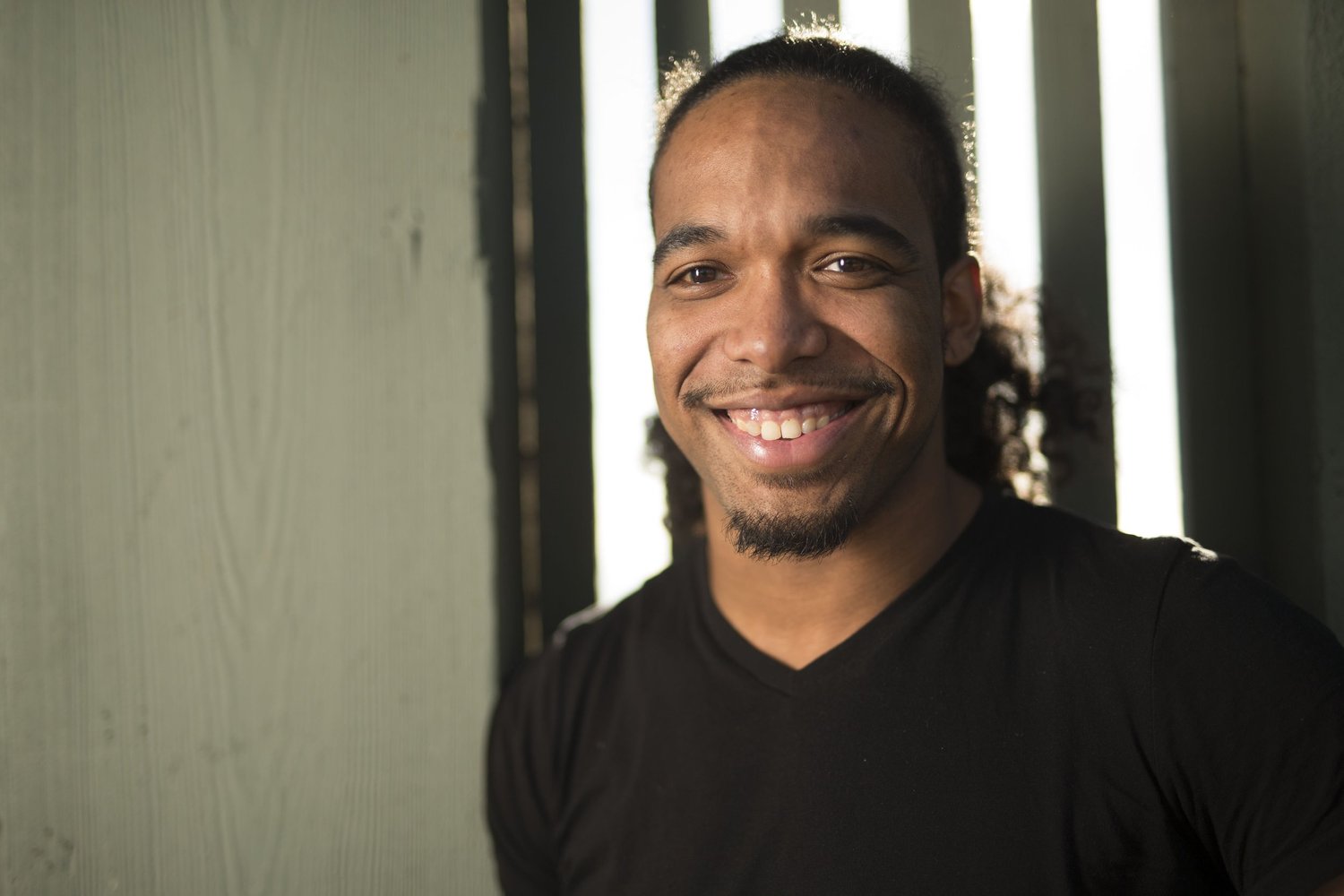 General 1 — We Move In Color: See and Feel the Journey!