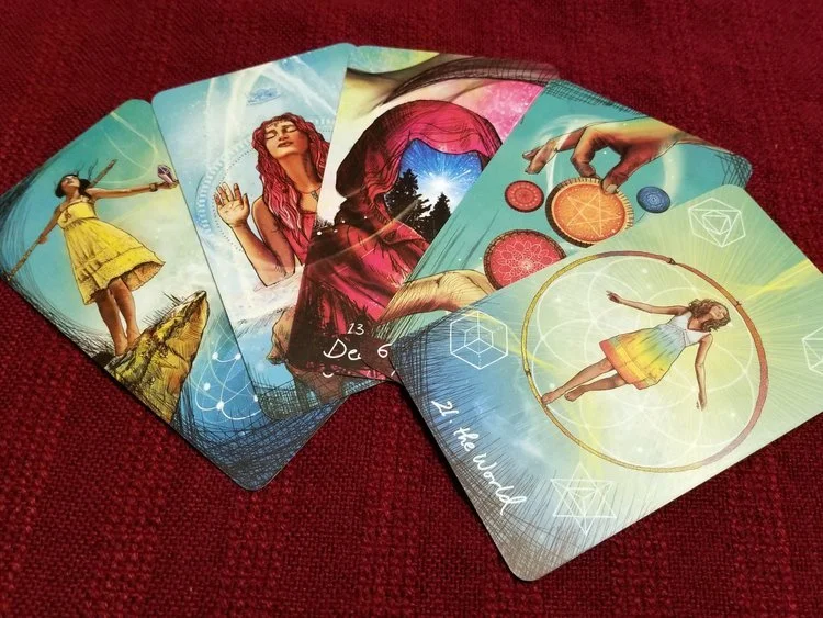 Light Seer's Tarot Review