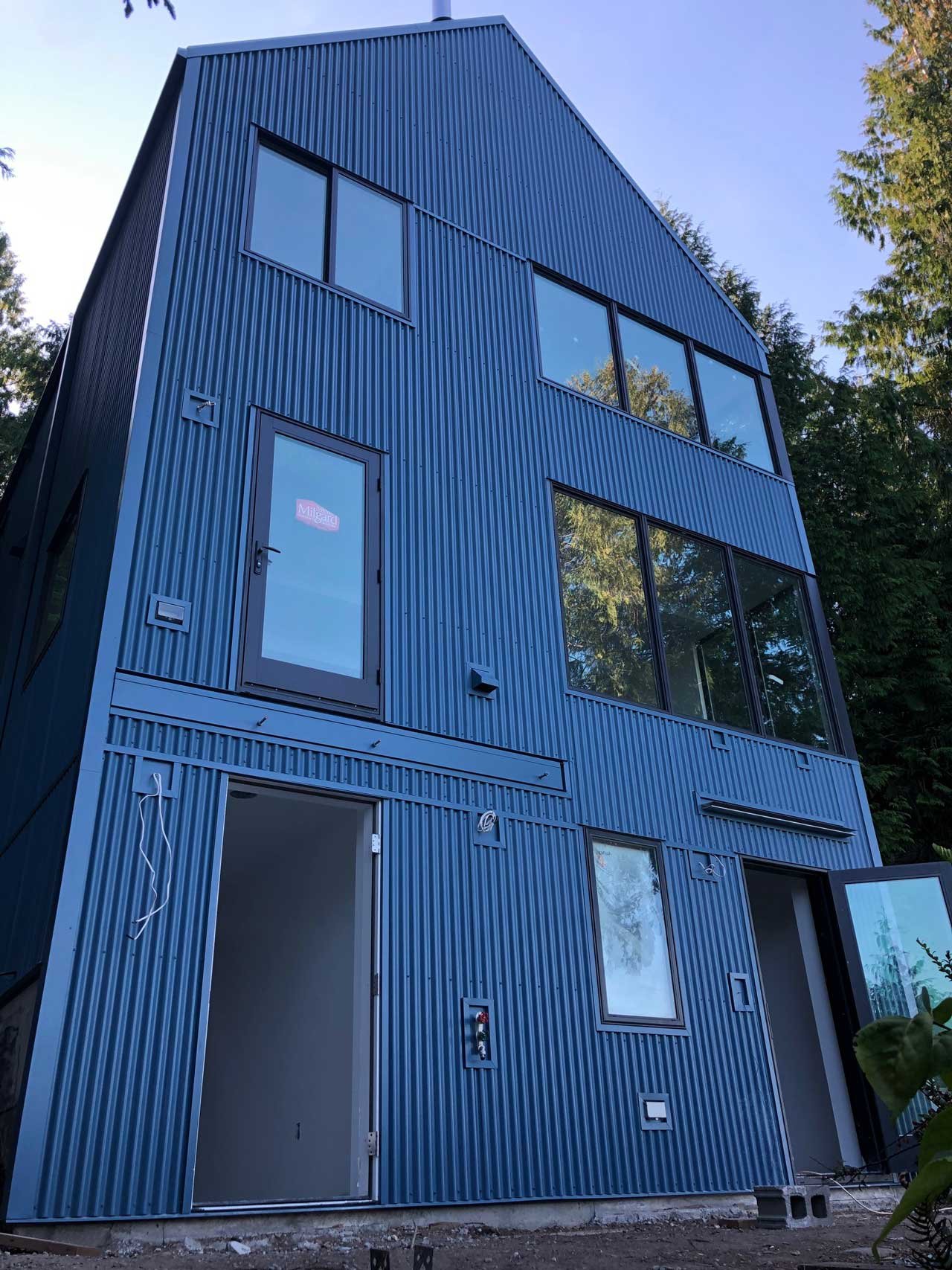 Architectural Sheet Metal Installation | Exterior Metals — Exterior ...
