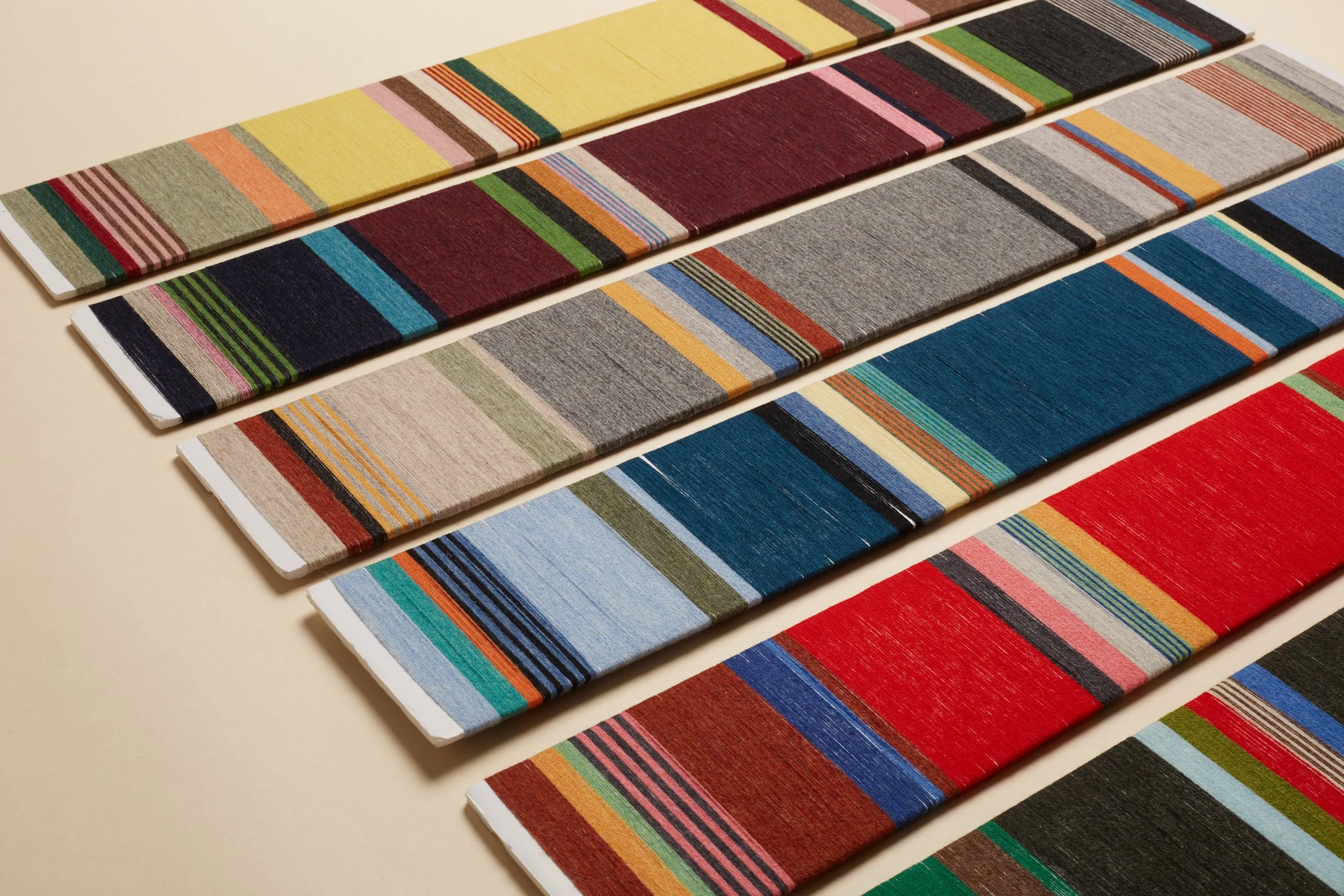 Learn how to choose colour combinations for your knits with yarn winding