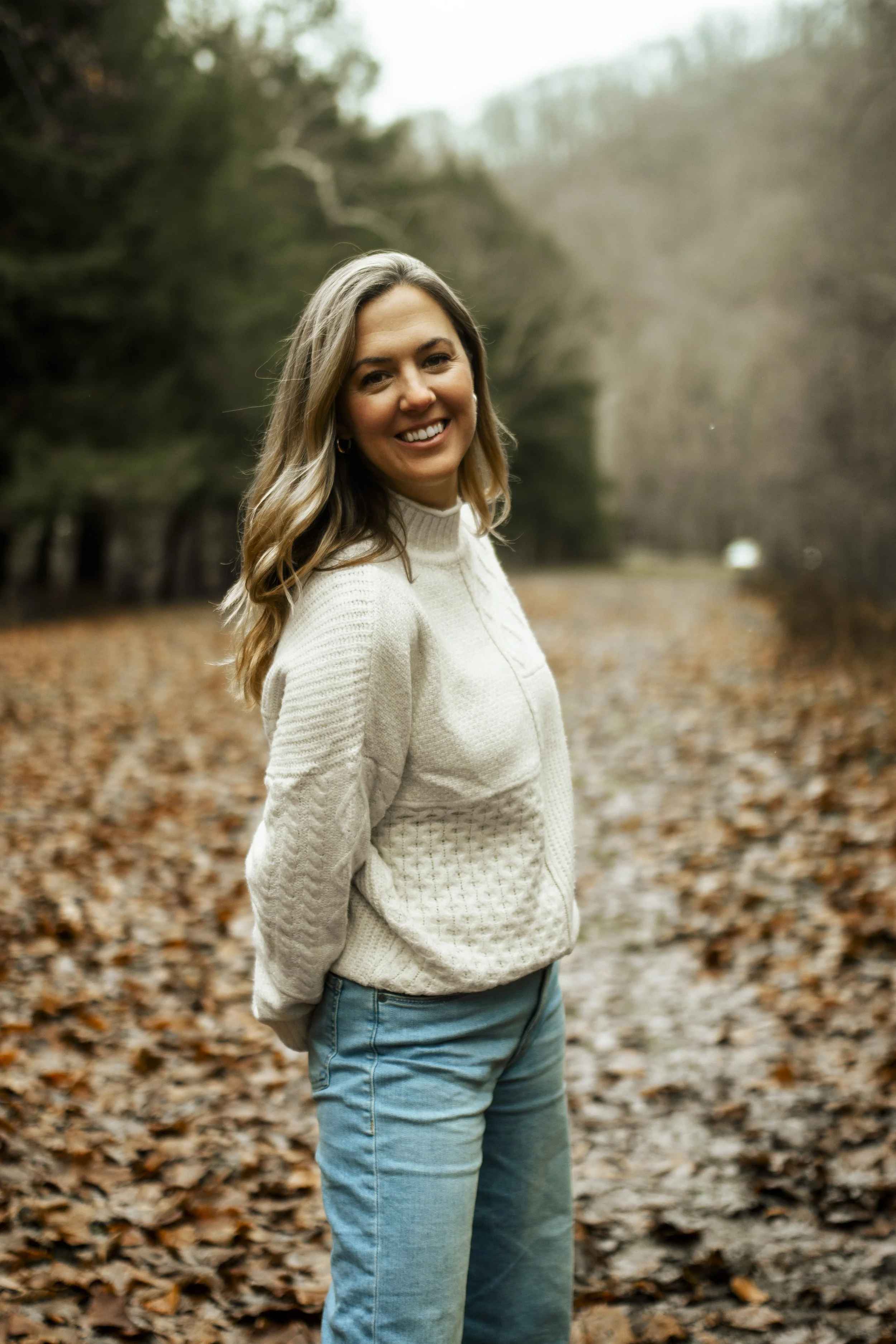 Carly Costello, LICSW, EMDR — The Counseling Nook