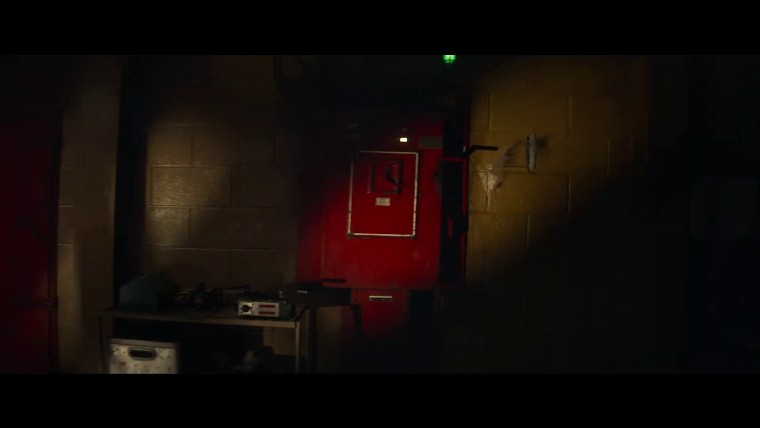 Containment Units — The Ghostbusters Reference Library
