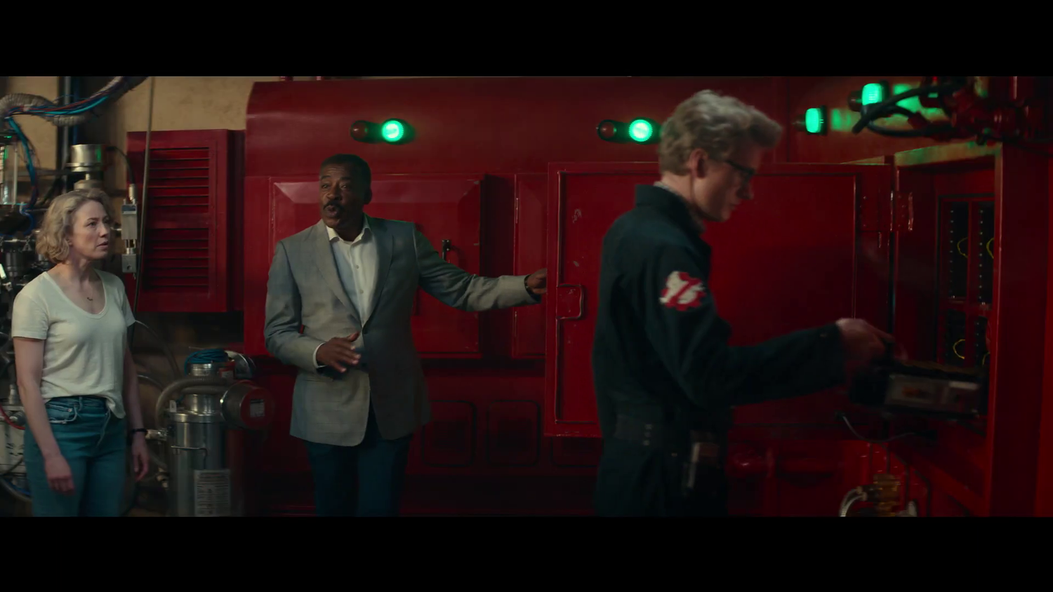 Containment Units — The Ghostbusters Reference Library