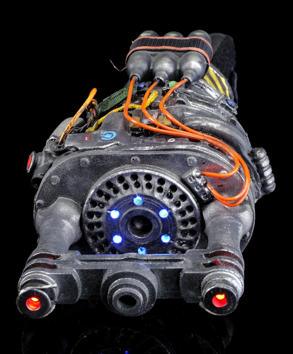 Proton Snare Glove — The Ghostbusters Reference Library