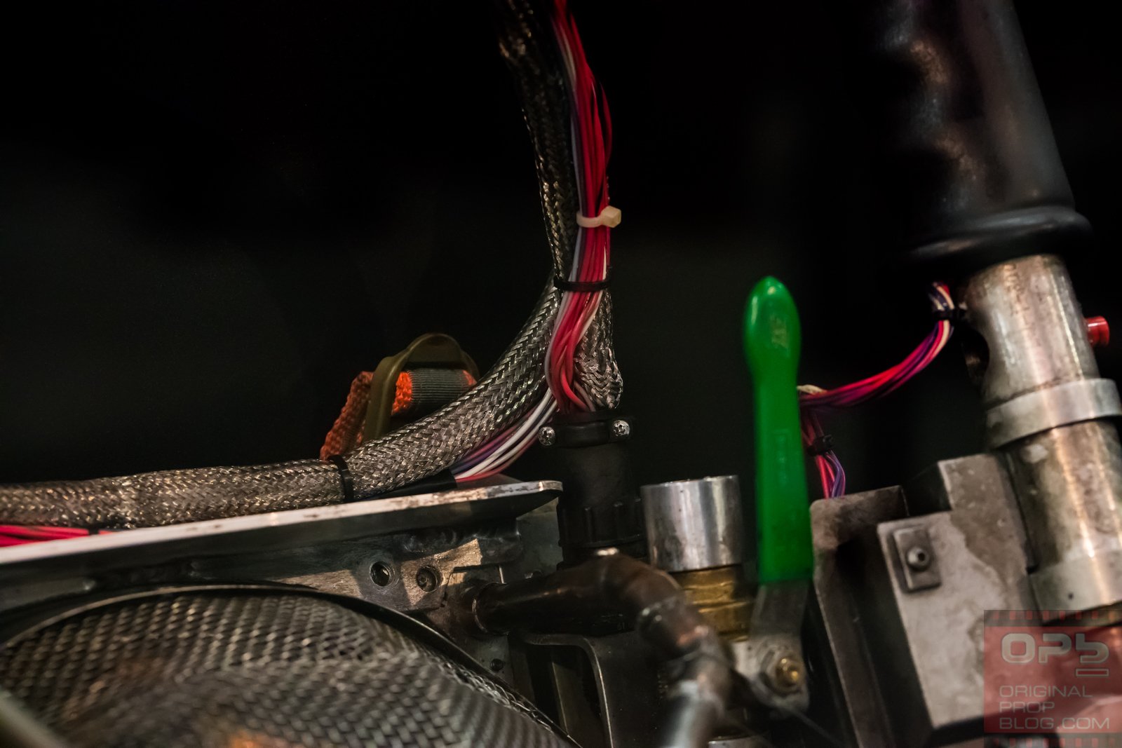 V3 Proton Packs — The Ghostbusters Reference Library