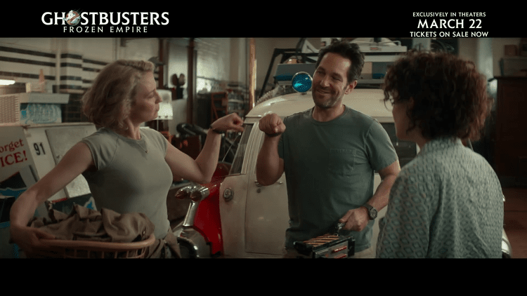 Ghost Traps — The Ghostbusters Reference Library