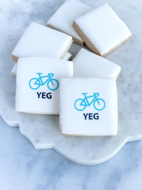 A Worthy Cookie | Edmonton Custom Sugar Cookies, Macarons, Cupcakes for ...