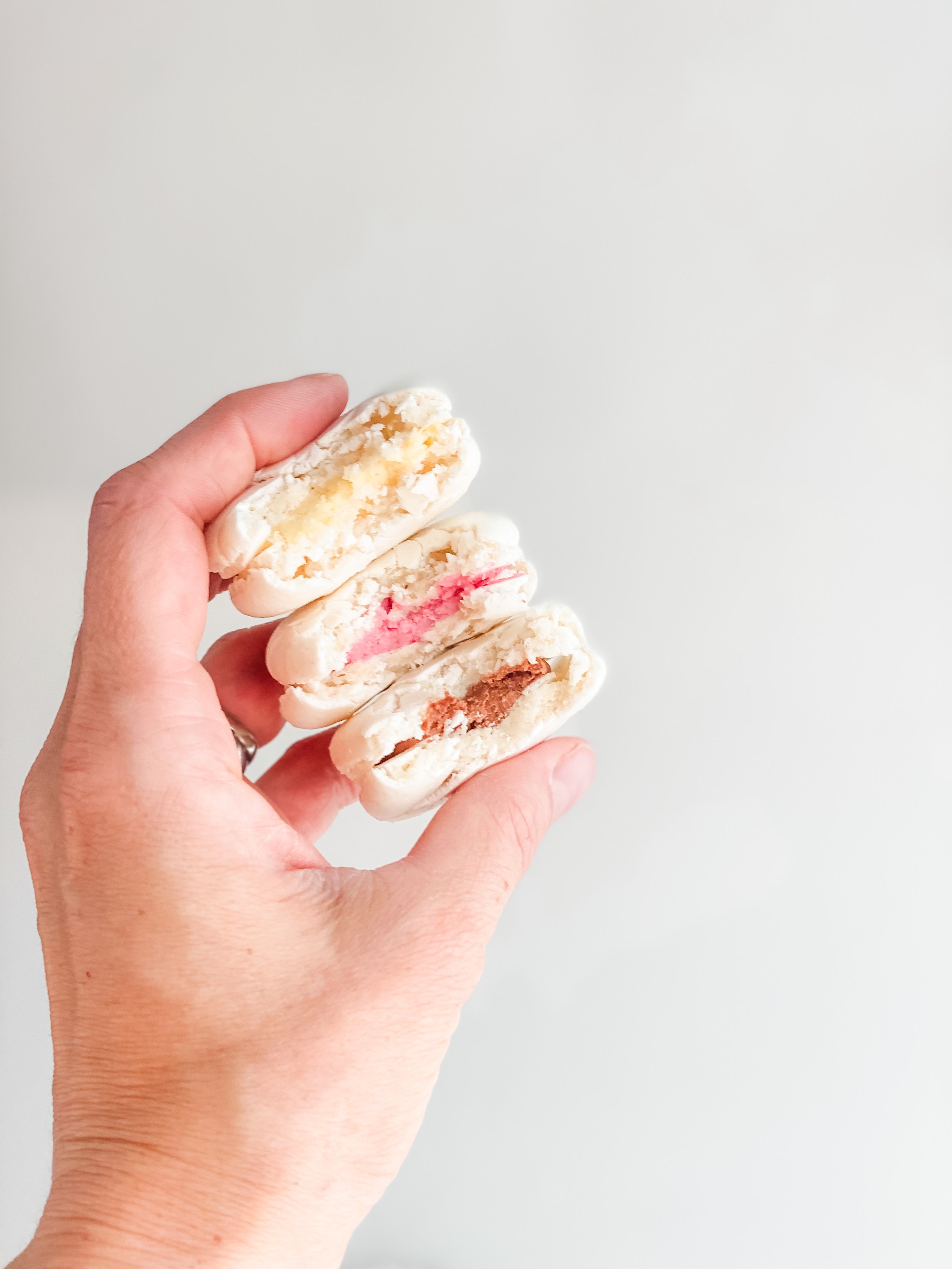 Logo-Personalized macarons for elevated company gifting and business ...