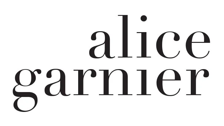 Alice And Olivia Logo