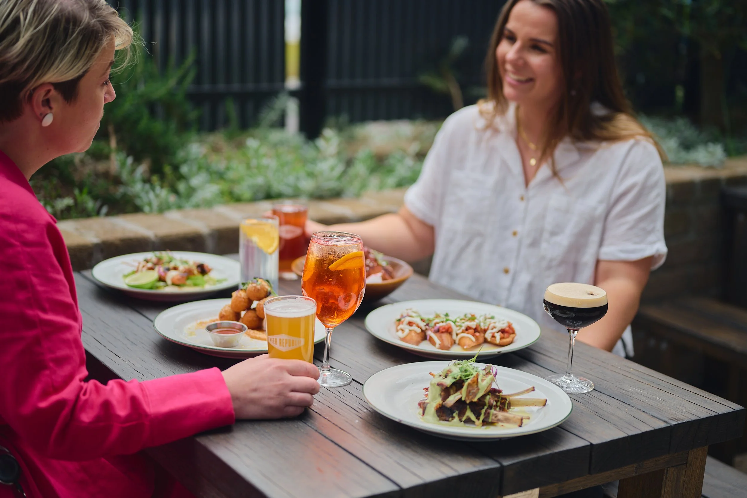 Republic Tavern | Craft Beer & Dining in Epping — Mantra Melbourne Epping