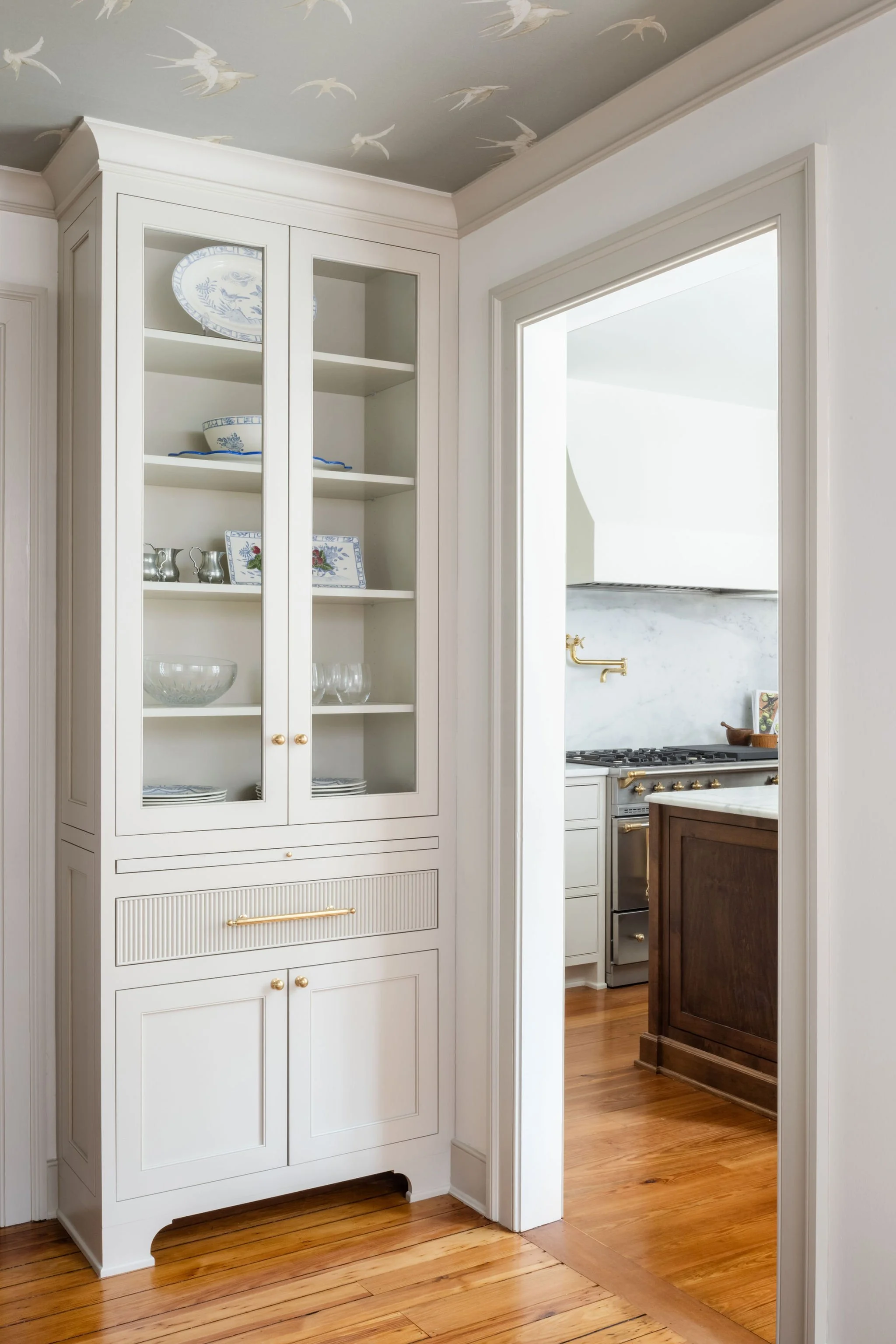 Choux Designs | Full-Service Interiors & Custom Cabinetry | DC, VA, MD ...