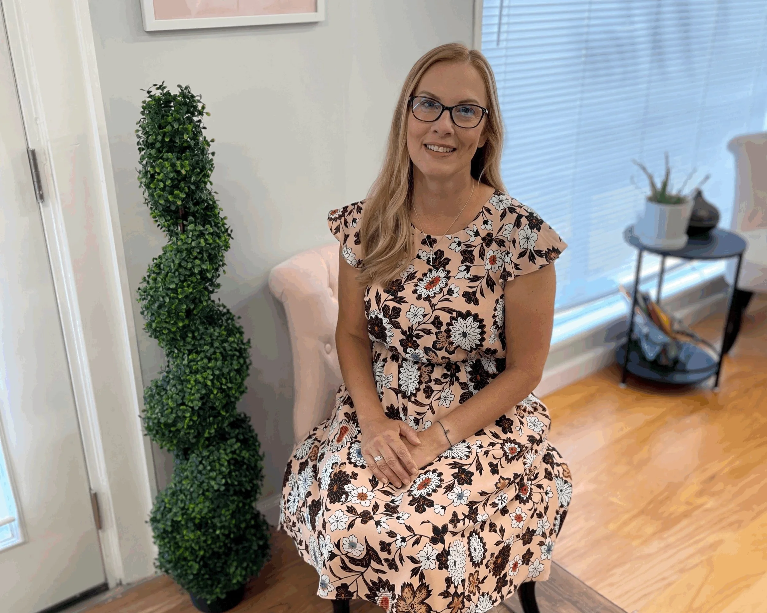 Team — Adore Mae Salon