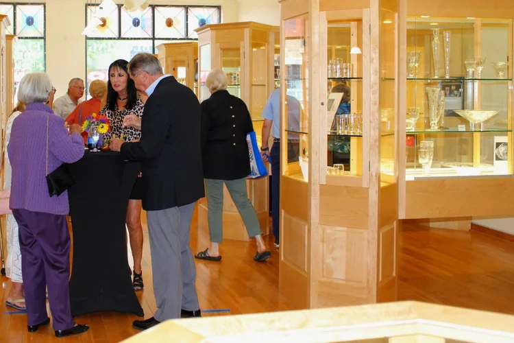 About Ohio Glass Museum — Ohio Glass Museum & Glass Blowing Studio
