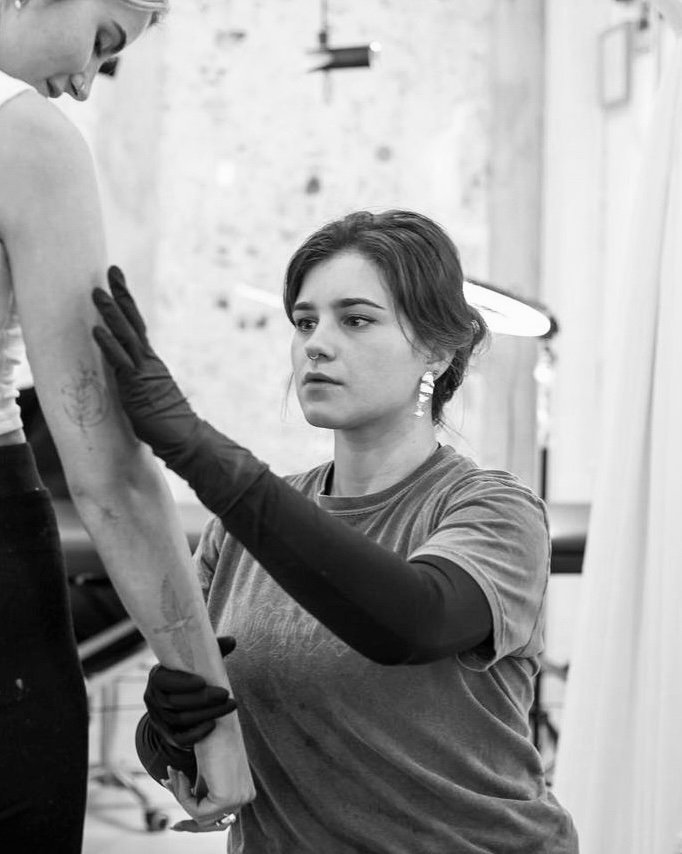 Meet The Artists — BS