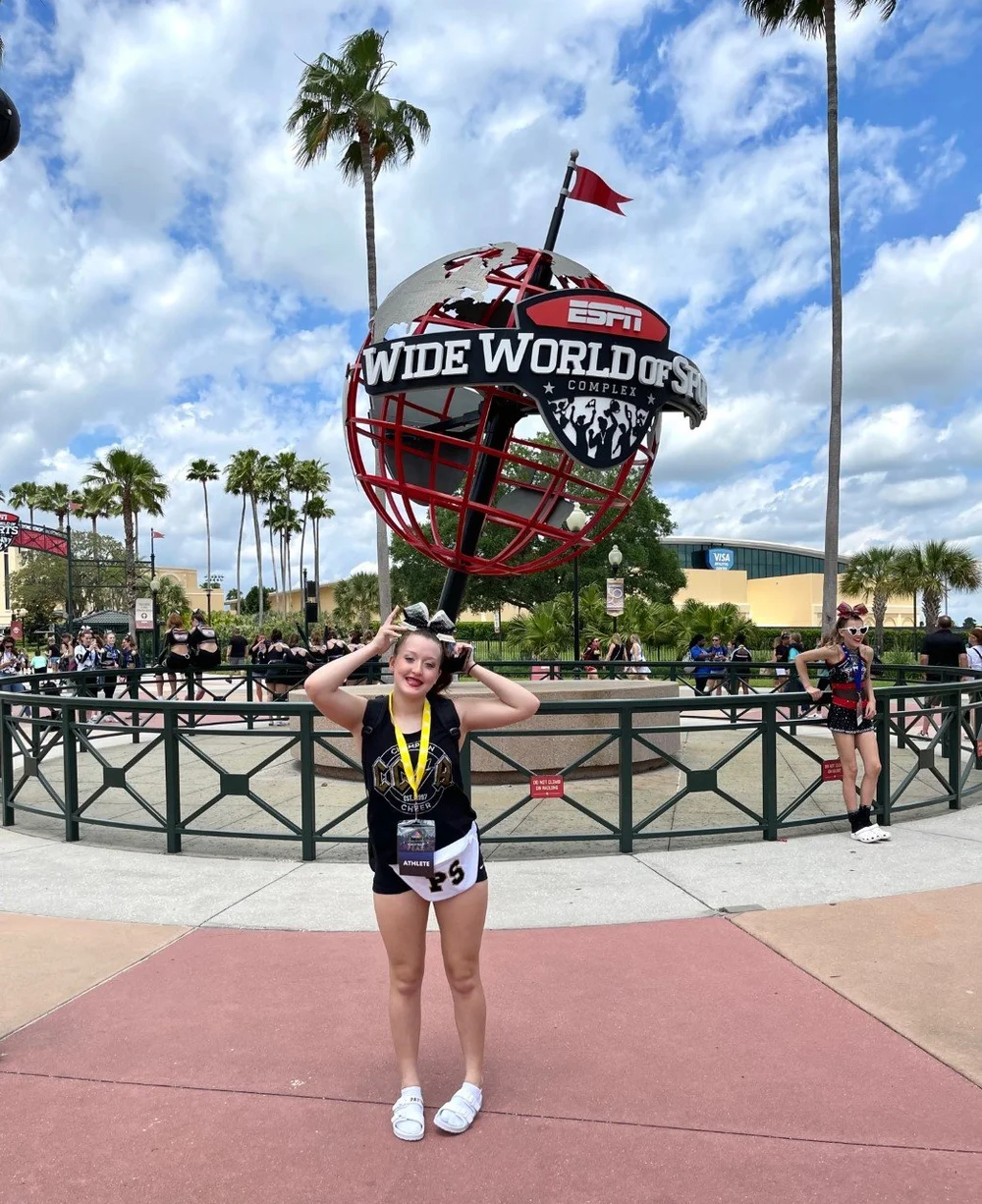 HOW TO VISIT DISNEY WORLD FOR LESS WITH MILES AND POINTS — Points for ...