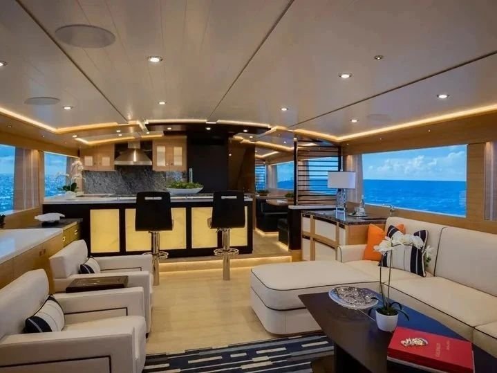 94' Rybovich "III Amigos" — Daily Sportfish