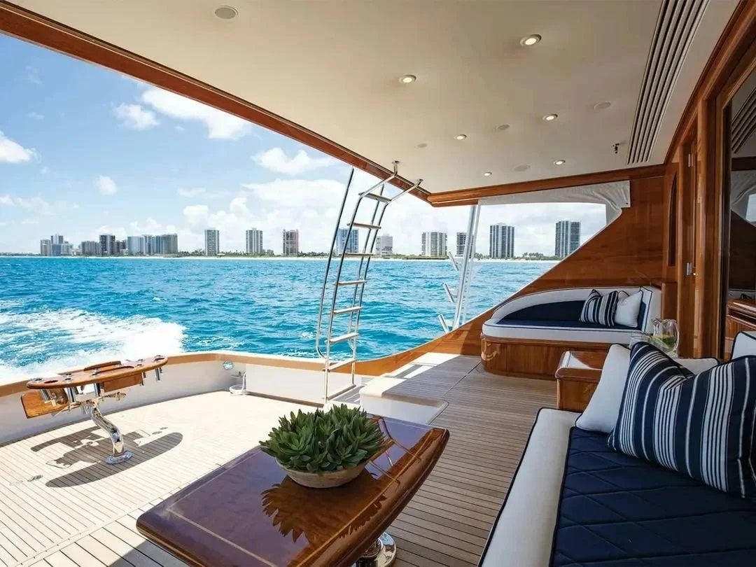 94' Rybovich "III Amigos" — Daily Sportfish