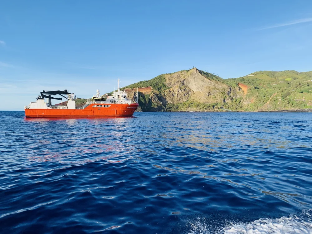 Pitcairn's Regular Passenger Service Resumes Via French Polynesia ...