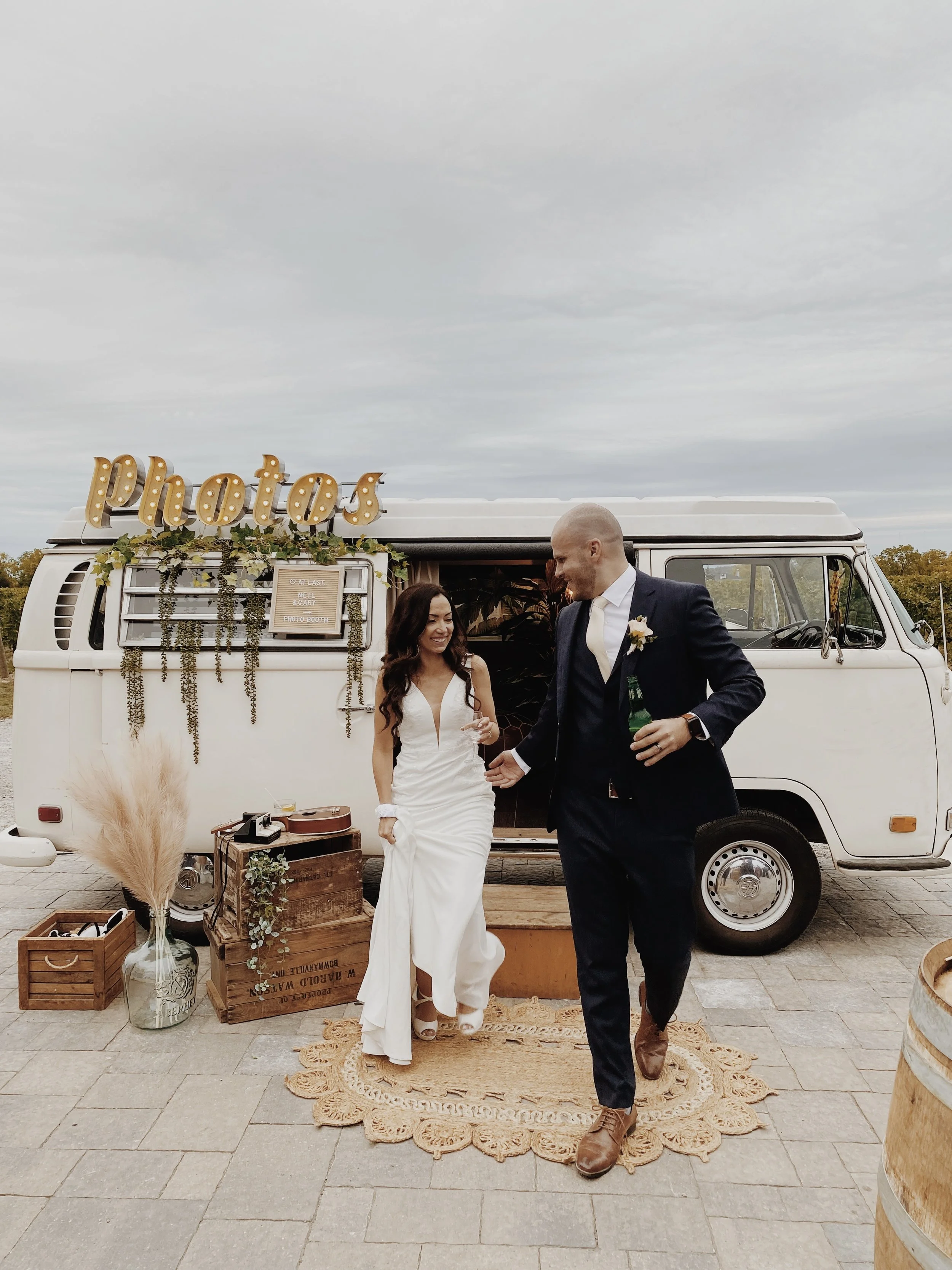 Toronto Photo Booth Packages — the photo bus booth