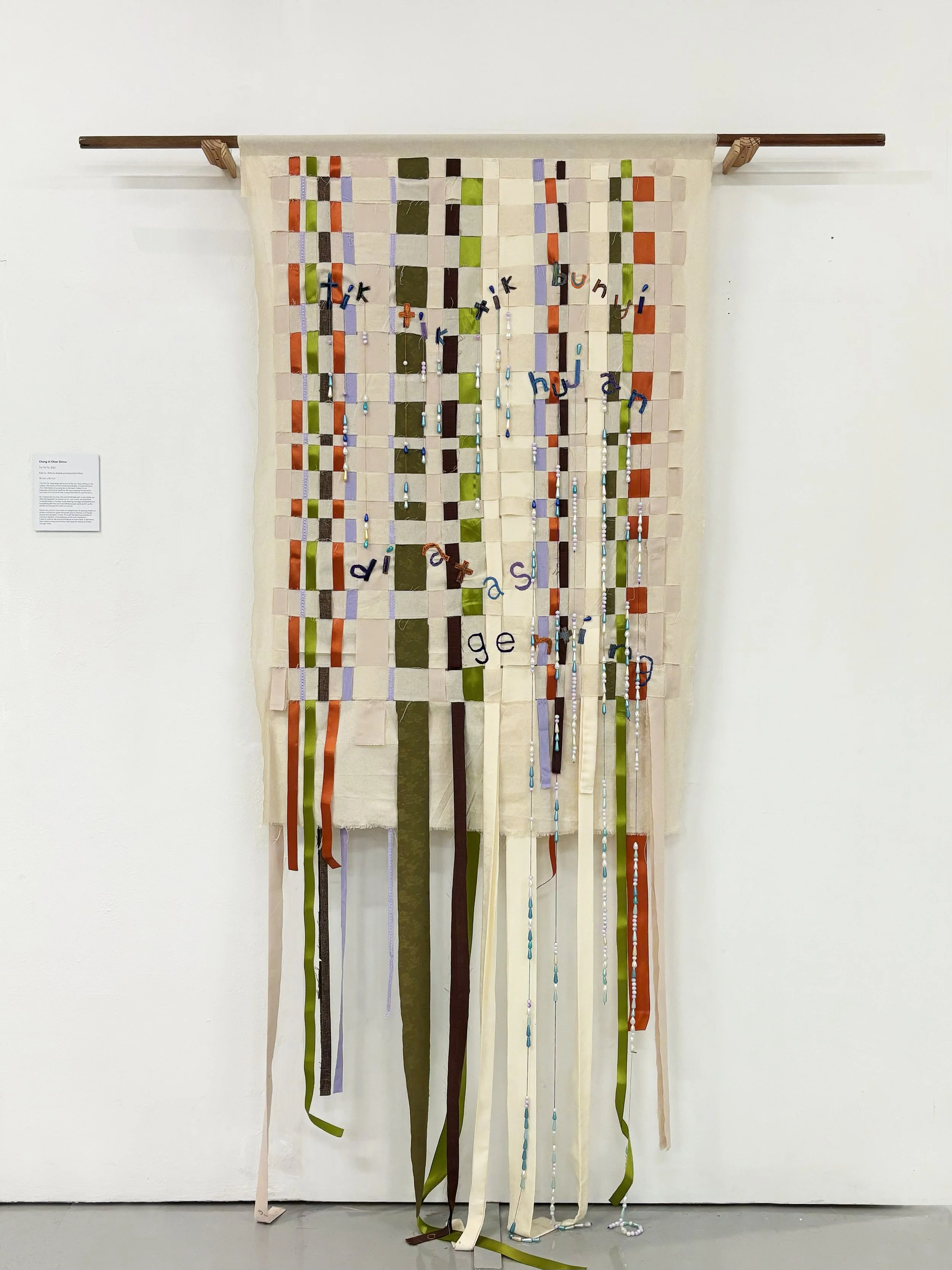 Tik-Tik-Tik — 张爱慈 Emma Chong Ai Chzer