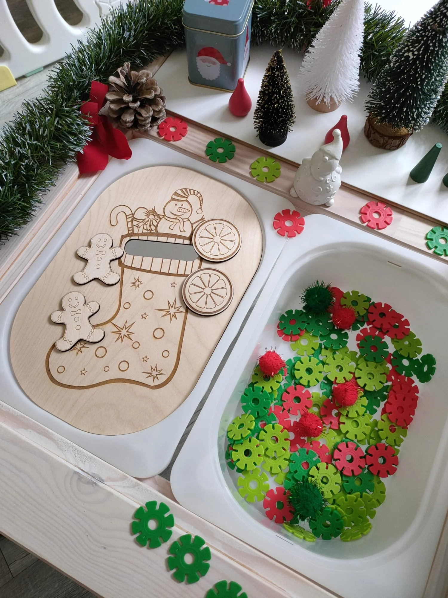 Petit insert trofast Sapin multi activité — INSERTS TABLE SENSORIELLE