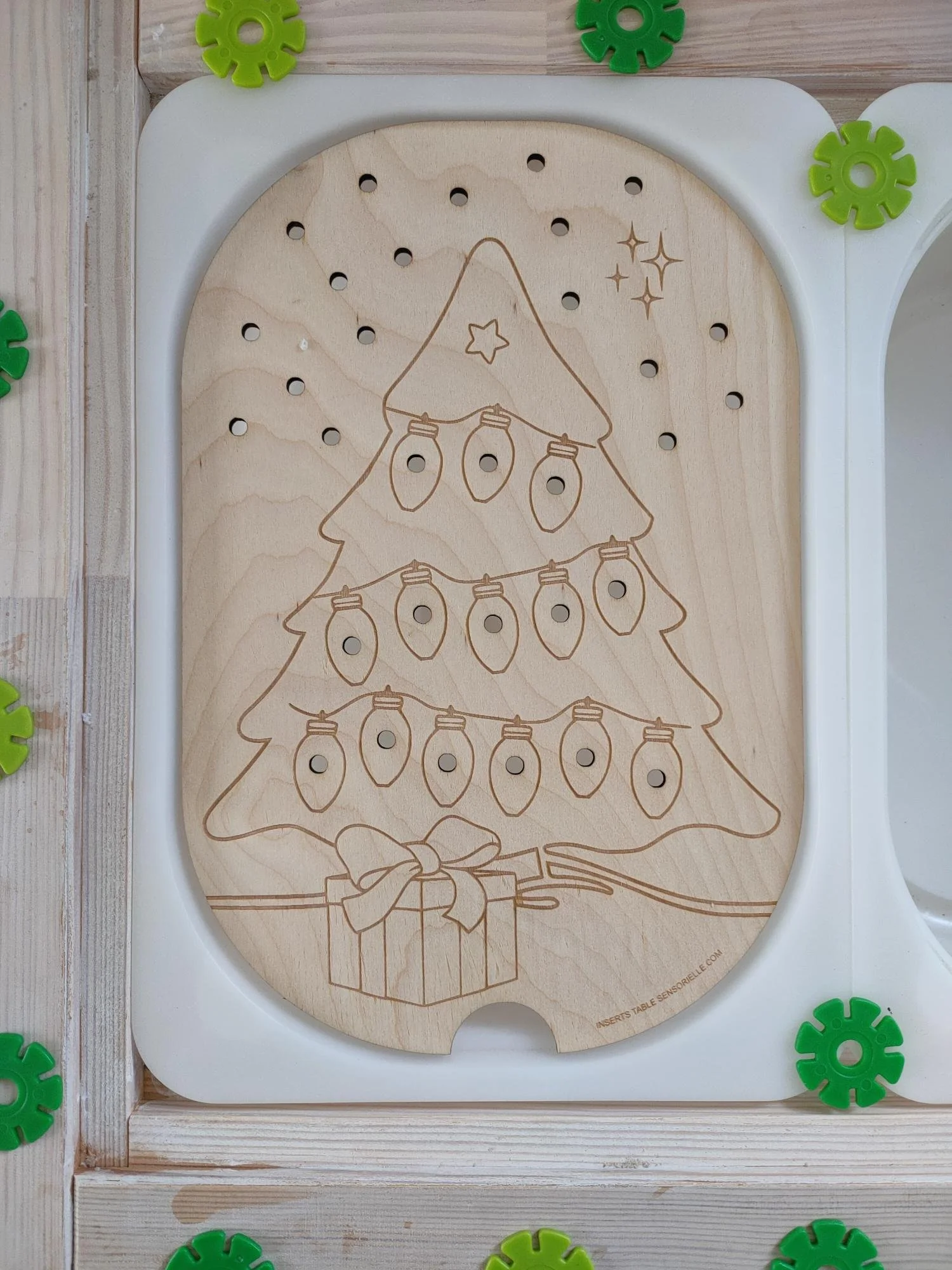 Petit insert trofast Sapin multi activité — INSERTS TABLE SENSORIELLE