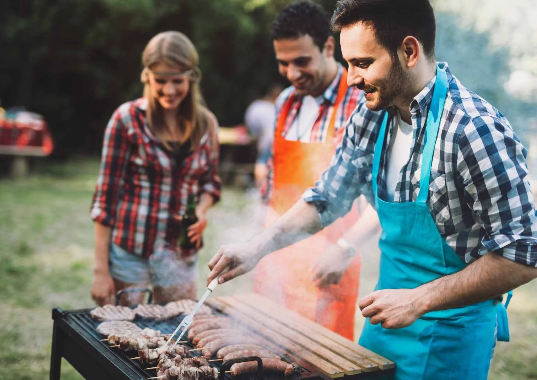 How to Host a BBQ Party: Your Ultimate Guide — Weeno Social | Party ...