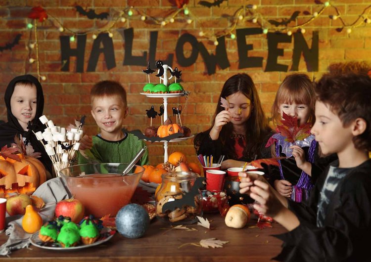 How to Plan a Halloween Party for Kids in 6 Steps — Weeno Social ...