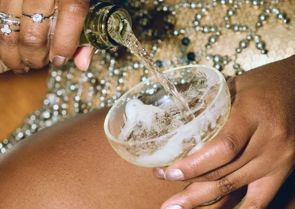 Red Carpet Themed Party Planning: Roll Out the Glamour — Weeno Social ...