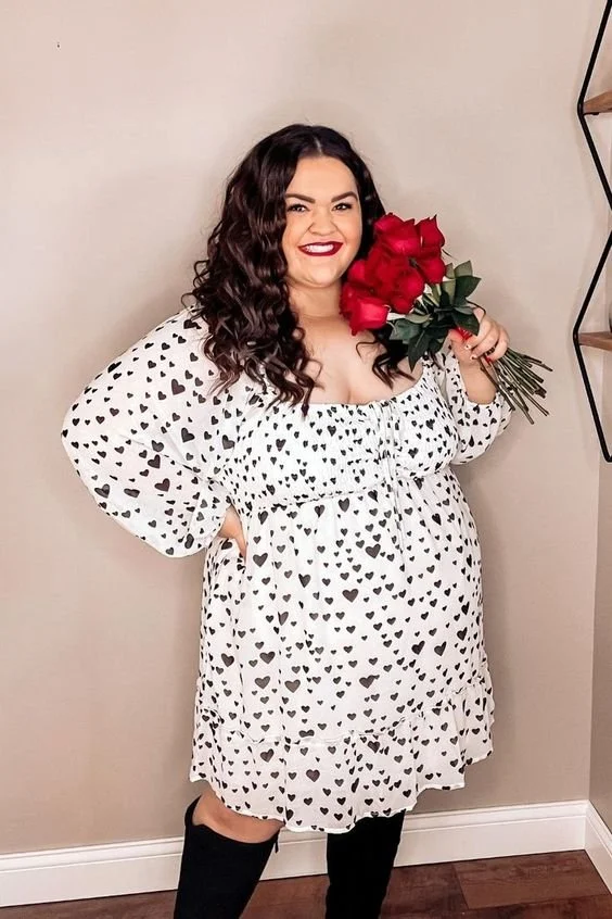 Plus Size Valentine's Day Outfits for Every Occasion — Weeno Social ...