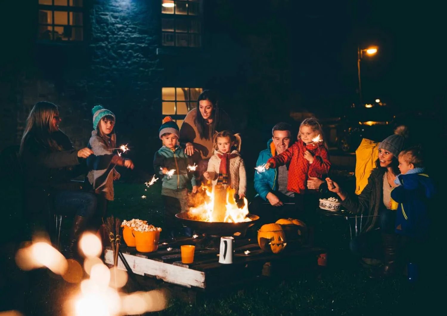 How to Make Bonfire Night More Fun? The 7 Best Activities for Bonfire ...