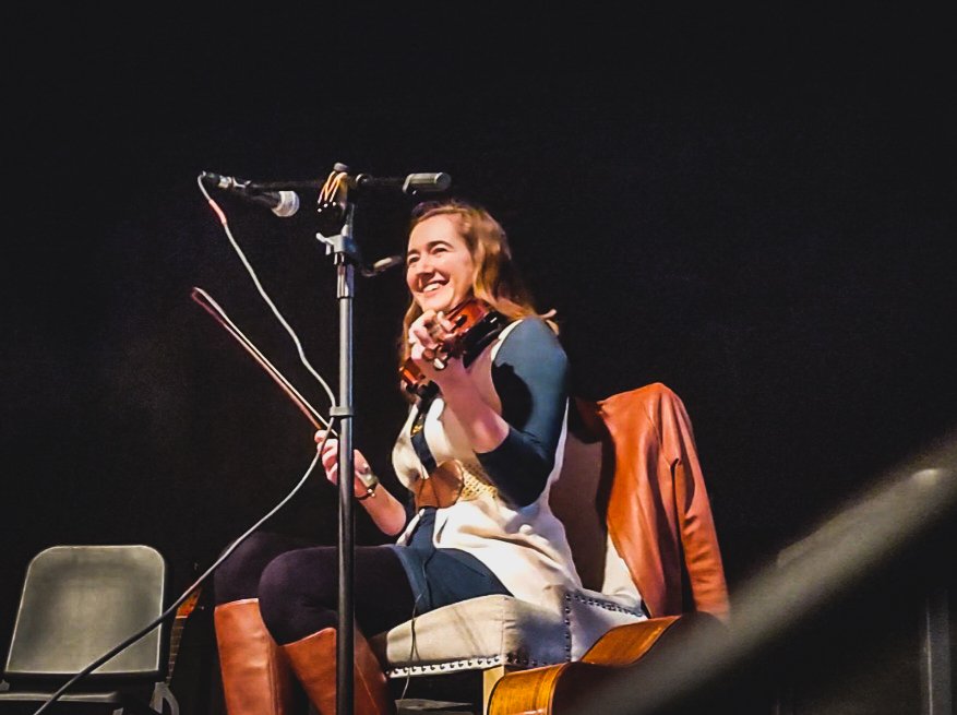 Irish Fiddle Teacher and Performer — Hannah Harris Ceol