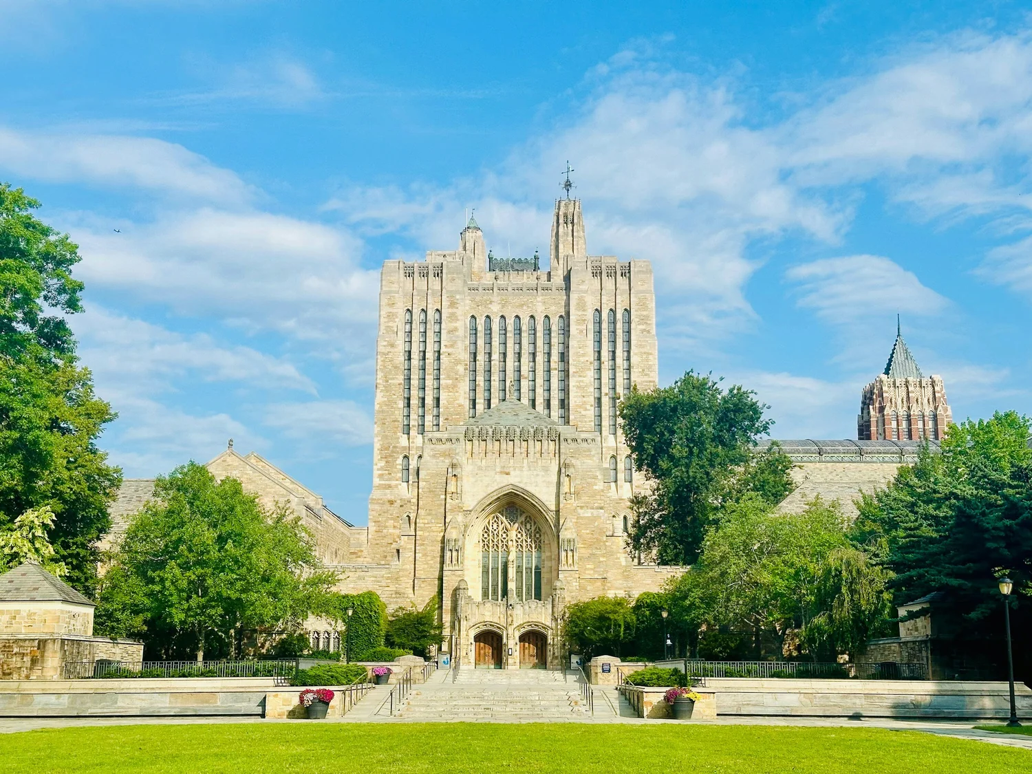 Yale Supplemental Essays Guide 2026-2027 — Cosmic College Consulting