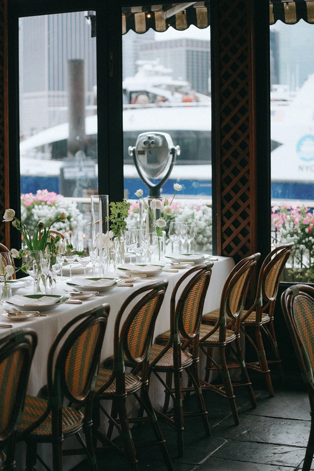 Intimate New York Wedding at The River Café in Brooklyn | BLB Events