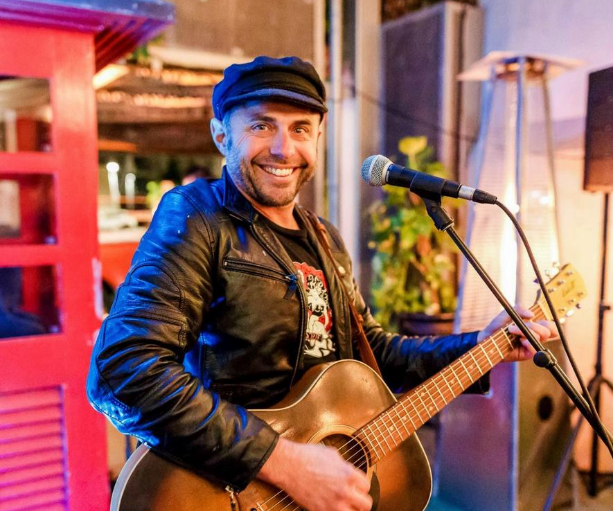 Open Mic Nights with Dan Munn