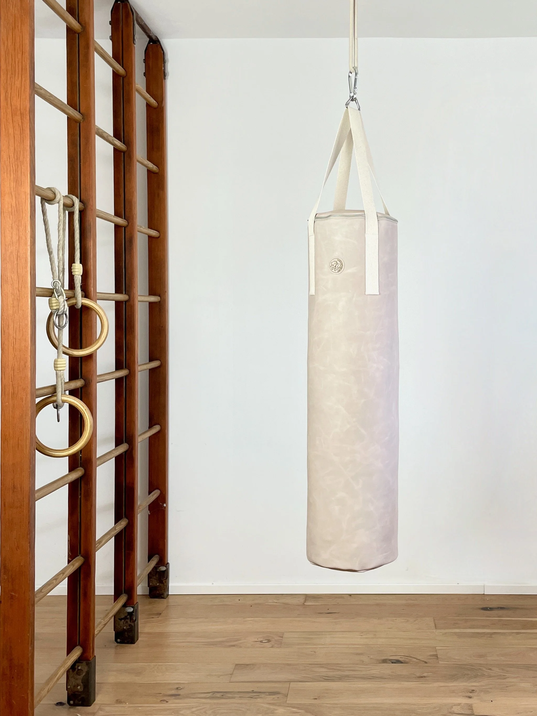 Boxsäcke, Bags & Kinderlatzhosen aus Leder