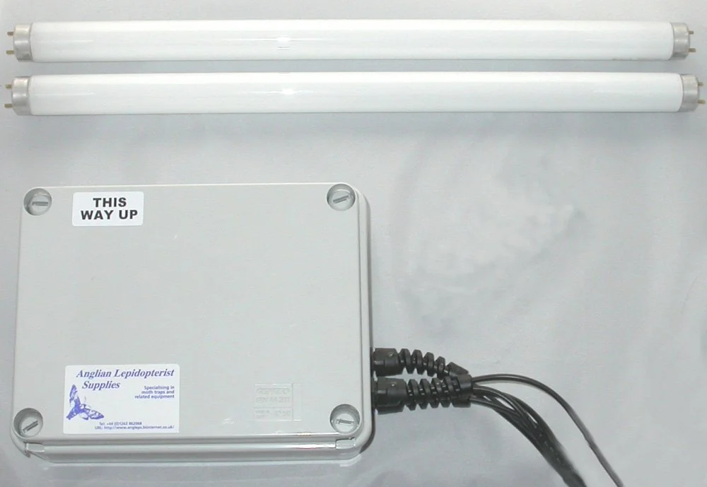 UV02 20w Compact Actinic Bulb — ALS - Anglian Lepidopterist Supplies