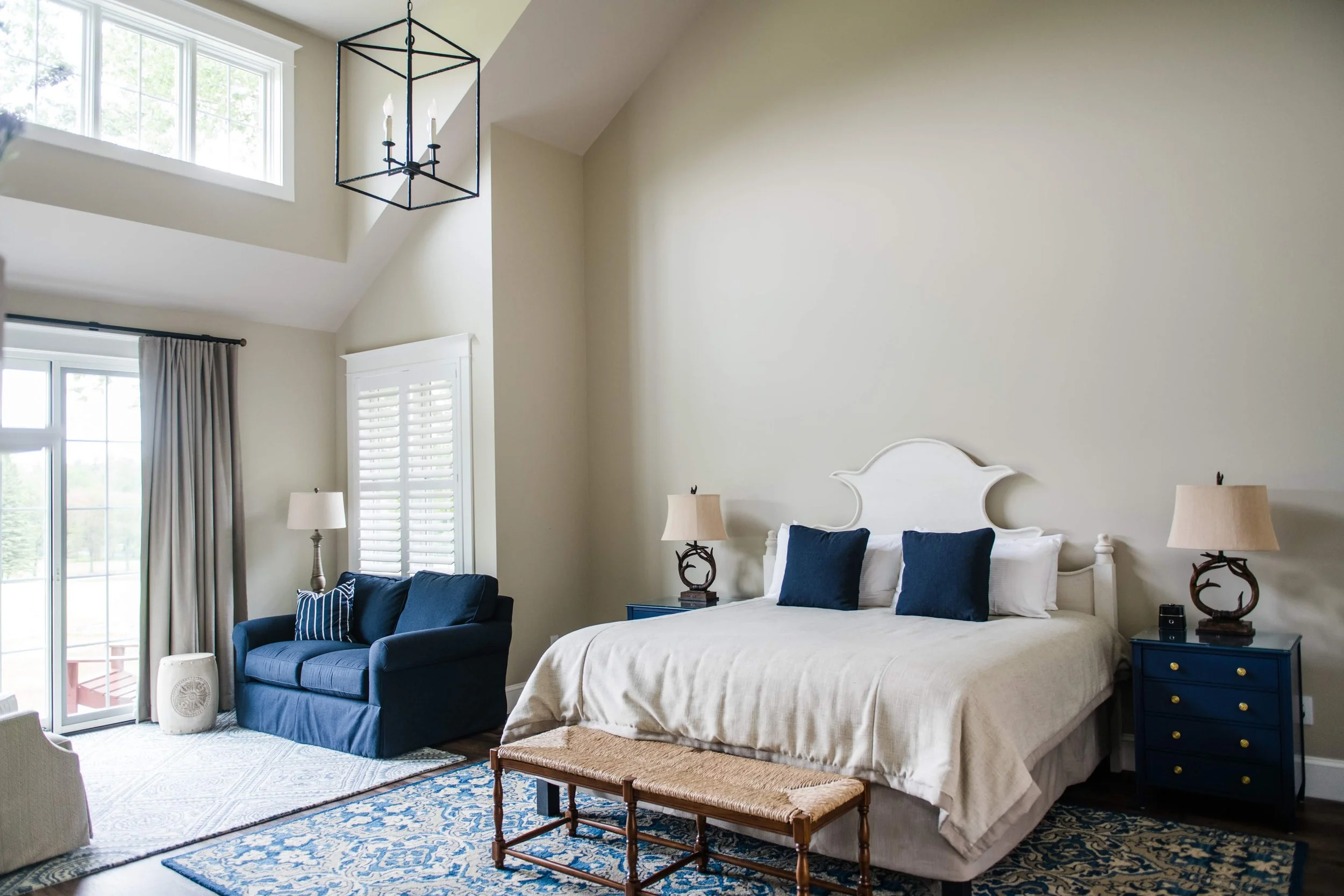 Romantic Getaways in the Poconos | MSL Resort — Mountain Springs Lake ...